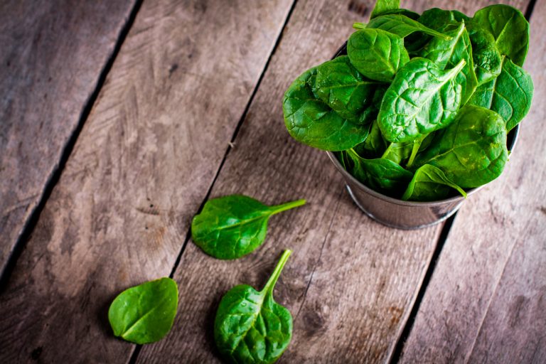 Descubre Por Qué Deberías Incluir Las Espinacas En Tu Dieta Mis Remedios