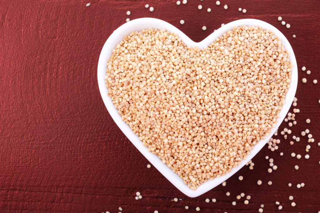 Quinoa: Descubre Qué Es y Qué Beneficios te Aportará Consumirla | Mis ...