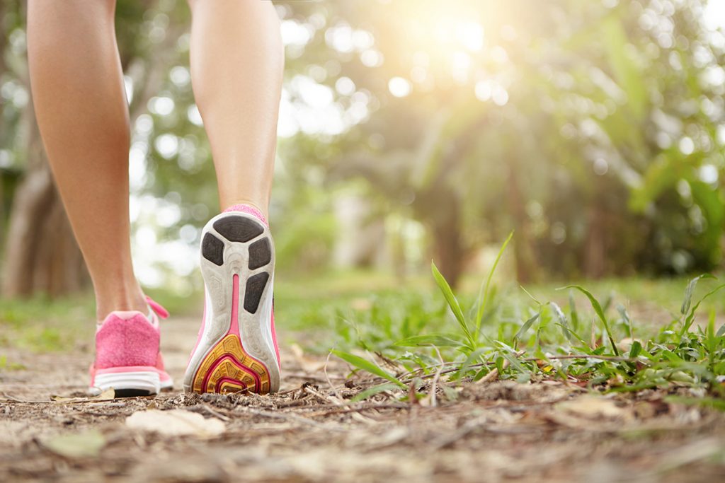 7 Consejos y 8 Remedios para Combatir el Pie de Atleta de una Forma ...